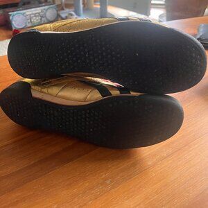 Reebok | Shoes | Reebok Metallic Retro Hi High Top Freestyle Rare ...